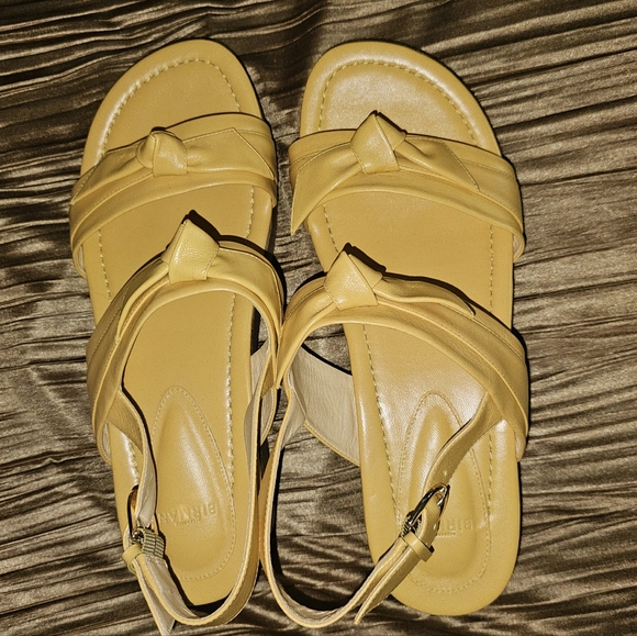 Alexandre Birman | Shoes | Alexandre Birman Clarita Block 6 Yellow Size ...